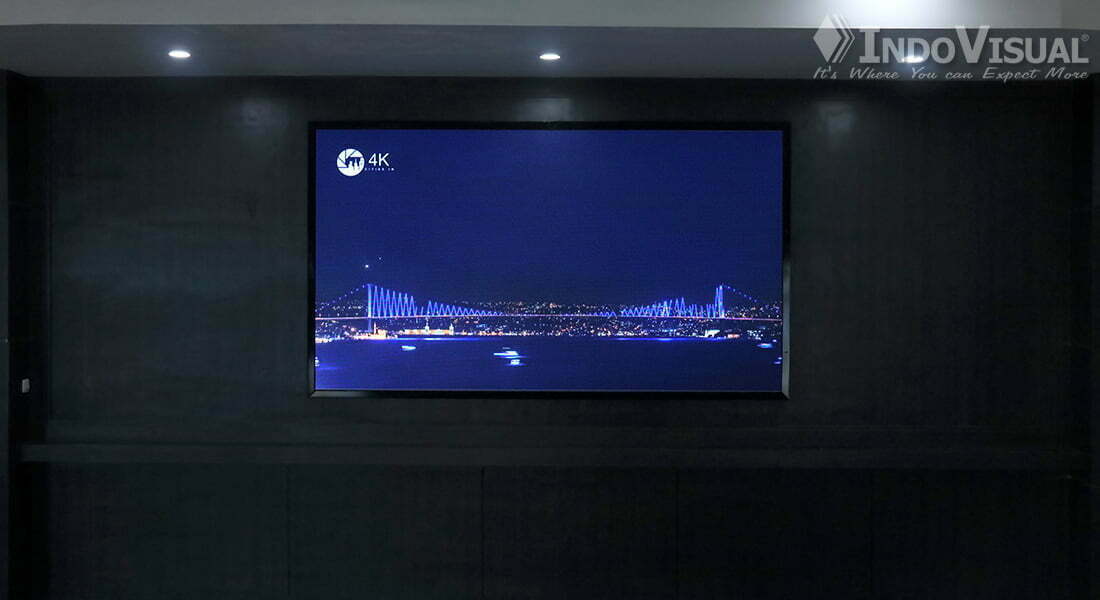 LED Display Indoor di Ruang Mini Theater Politeknik Energi dan Mineral ...